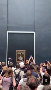 Mona Lisa Painting Gets Caked By Man Disguised As Elderly Woman in ...