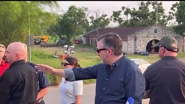 Ted Cruz Destroys Reporter for Parroting DNC Talking Points on ...