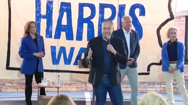 Doug Emhoff Says He ‘Really Bonded’ with Walz, Friends Texted Him ‘You ...