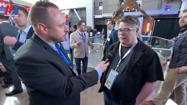 Actor Sean Astin Compares Kamala Harris to His Character Samwise Gamgee ...