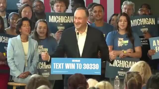 Doug Emhoff Tries To Start a ‘USA’ Chant: ‘You Can Say It!’ :: Grabien ...